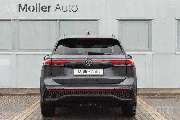 Pelēks Volkswagen Tiguan 2024 Ventspils, ar dzinēja tilpumu 1.50 L un nobraukumu 49 tūkst. km par 35300 €, foto 4 vietnē AUTOMOTO.COM.LV