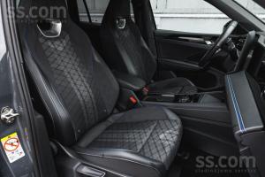 Pelēks Volkswagen Tiguan 2024 Ventspils, ar dzinēja tilpumu 1.50 L un nobraukumu 49 tūkst. km par 35300 €, foto 10 vietnē AUTOMOTO.COM.LV