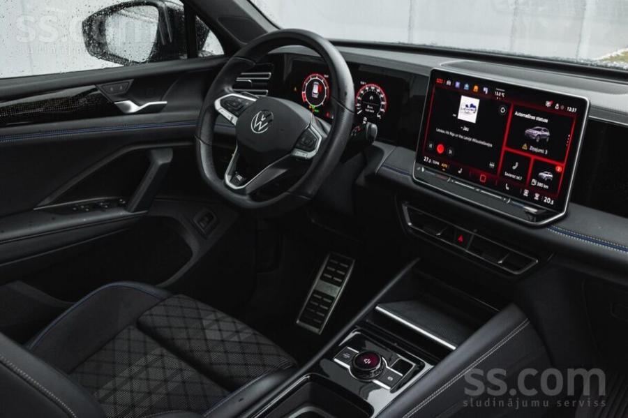 Pelēks Volkswagen Tiguan 2024 Ventspils, ar dzinēja tilpumu 1.50 L un nobraukumu 49 tūkst. km par 35300 €, foto 12 vietnē AUTOMOTO.COM.LV