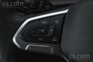 Pelēks Volkswagen Tiguan 2024 Ventspils, ar dzinēja tilpumu 1.50 L un nobraukumu 49 tūkst. km par 35300 €, foto 15 vietnē AUTOMOTO.COM.LV