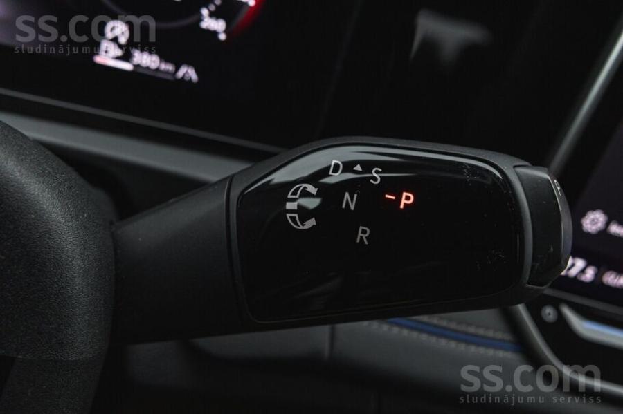 Pelēks Volkswagen Tiguan 2024 Ventspils, ar dzinēja tilpumu 1.50 L un nobraukumu 49 tūkst. km par 35300 €, foto 18 vietnē AUTOMOTO.COM.LV