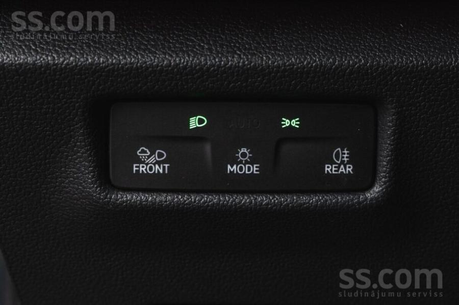 Pelēks Volkswagen Tiguan 2024 Ventspils, ar dzinēja tilpumu 1.50 L un nobraukumu 49 tūkst. km par 35300 €, foto 19 vietnē AUTOMOTO.COM.LV