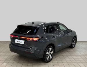 Pelēks Volkswagen Tiguan 2024 Kauņa, ar dzinēja tilpumu 1.50 L un nobraukumu 50 tūkst. km par 29600 €, foto 5 vietnē AUTOMOTO.COM.LV