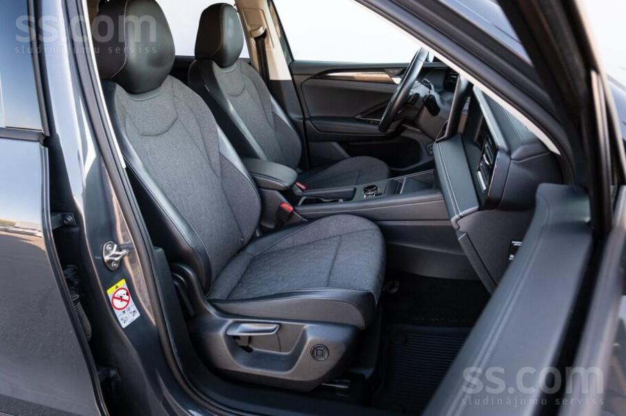 Pelēks Volkswagen Tiguan 2024 Rīga, ar dzinēja tilpumu 1.50 L un nobraukumu 66 tūkst. km par 29900 €, foto 7 vietnē AUTOMOTO.COM.LV