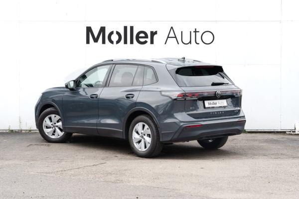 Pelēks Volkswagen Tiguan 2024 Rīga, ar dzinēja tilpumu 1.50 L un nobraukumu 70 tūkst. km par 30950 €, foto 3 vietnē AUTOMOTO.COM.LV