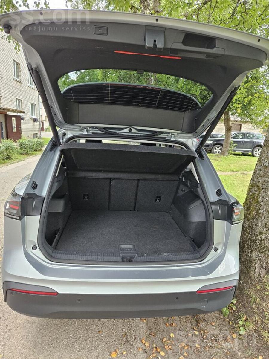 Pelēks Volkswagen Tiguan 2024 Rīga, ar dzinēja tilpumu 2.00 L un nobraukumu 70 tūkst. km par 32000 €, foto 7 vietnē AUTOMOTO.COM.LV