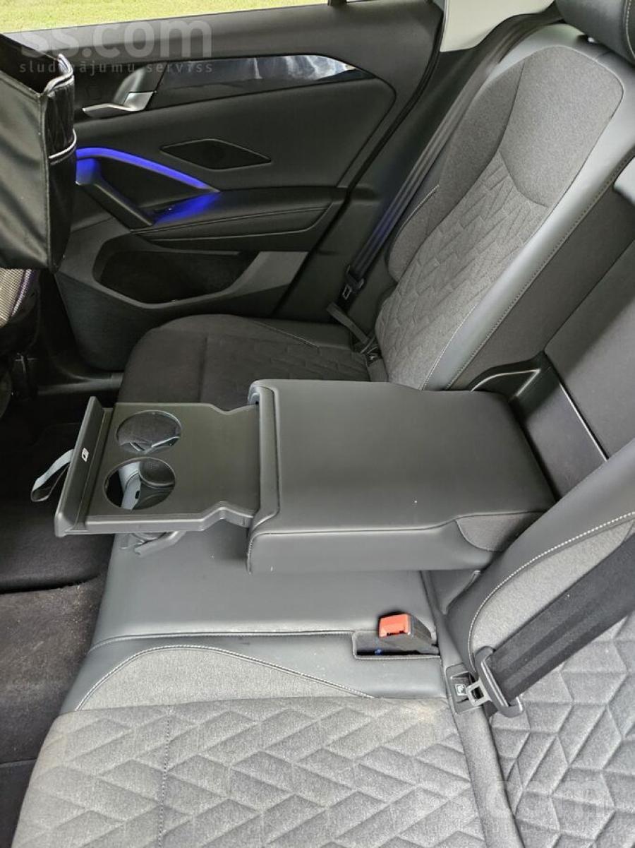 Pelēks Volkswagen Tiguan 2024 Rīga, ar dzinēja tilpumu 2.00 L un nobraukumu 70 tūkst. km par 32000 €, foto 8 vietnē AUTOMOTO.COM.LV