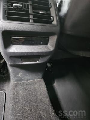 Pelēks Volkswagen Tiguan 2024 Rīga, ar dzinēja tilpumu 2.00 L un nobraukumu 70 tūkst. km par 32000 €, foto 9 vietnē AUTOMOTO.COM.LV