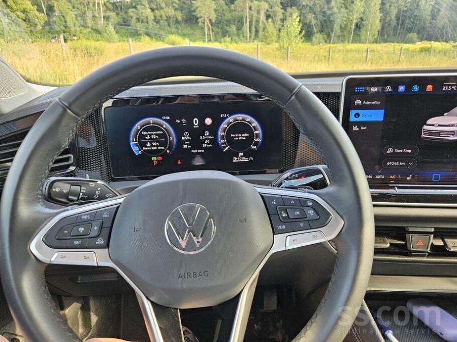 Pelēks Volkswagen Tiguan 2024 Rīga, ar dzinēja tilpumu 2.00 L un nobraukumu 70 tūkst. km par 32000 €, foto 12 vietnē AUTOMOTO.COM.LV