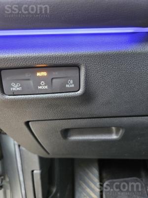 Pelēks Volkswagen Tiguan 2024 Rīga, ar dzinēja tilpumu 2.00 L un nobraukumu 70 tūkst. km par 32000 €, foto 19 vietnē AUTOMOTO.COM.LV