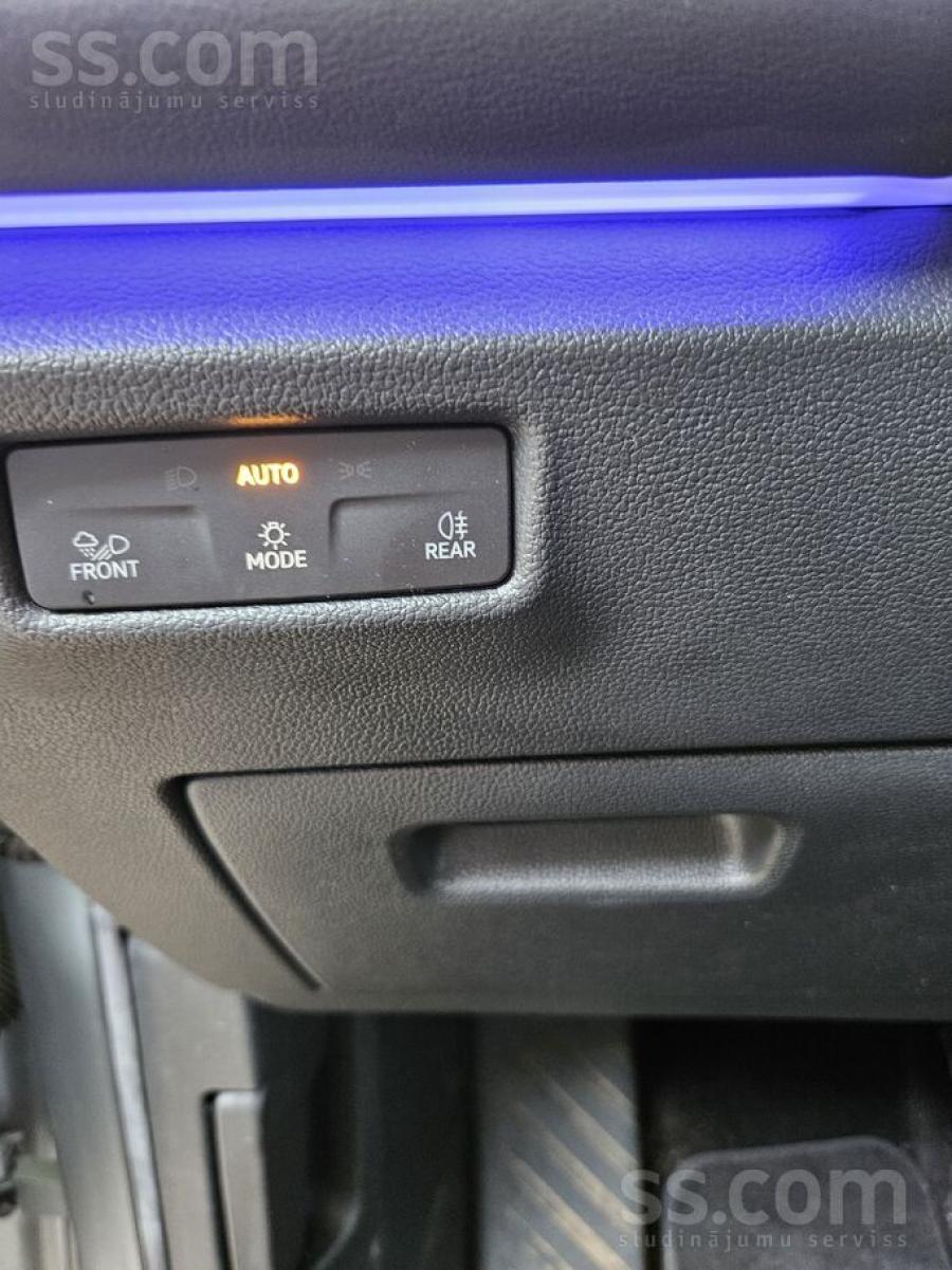 Pelēks Volkswagen Tiguan 2024 Rīga, ar dzinēja tilpumu 2.00 L un nobraukumu 70 tūkst. km par 32000 €, foto 19 vietnē AUTOMOTO.COM.LV