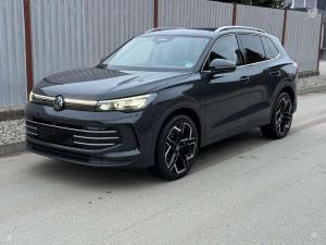 Pelēks Volkswagen Tiguan 2024 Vilkaviškis, ar dzinēja tilpumu 1.50 L un nobraukumu 10 tūkst. km par 29900 €, foto  vietnē AUTOMOTO.COM.LV