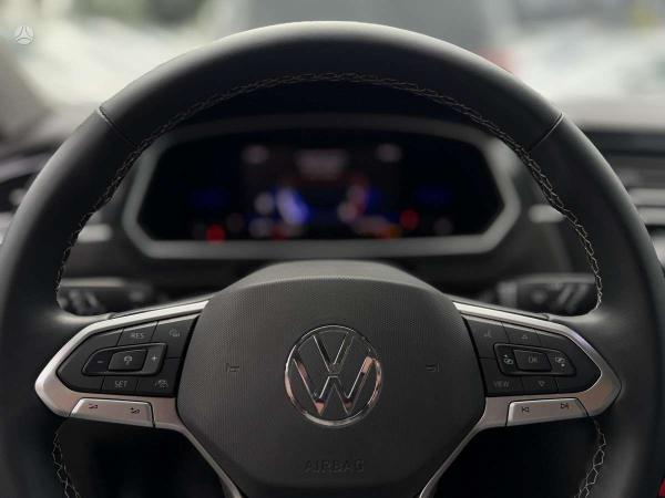Grey Volkswagen Tiguan 2024 in Klaipeda, with an engine capacity of 1.98 L and mileage of 8 thousand km for 24500 €, photo 7 on AUTOMOTO.COM.LV