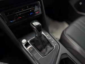 Pelēks Volkswagen Tiguan 2024 Klaipėda, ar dzinēja tilpumu 1.98 L un nobraukumu 8 tūkst. km par 24500 €, foto 17 vietnē AUTOMOTO.COM.LV
