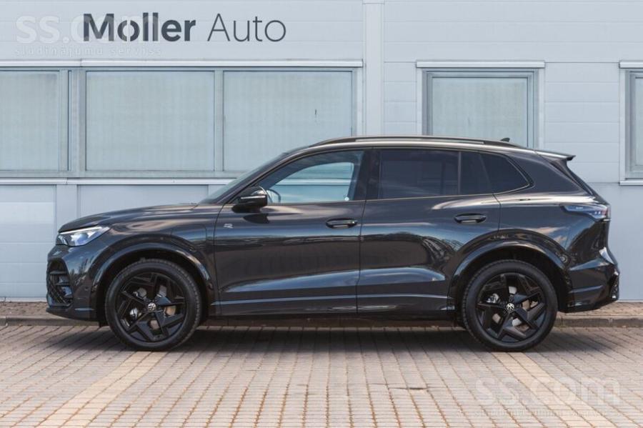 Pelēks Volkswagen Tiguan 2025 Ventspils, ar dzinēja tilpumu 1.50 L un nobraukumu 16 tūkst. km par 47500 €, foto 3 vietnē AUTOMOTO.COM.LV