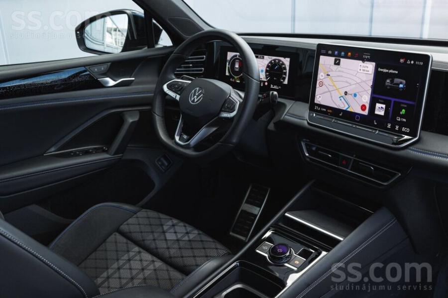 Pelēks Volkswagen Tiguan 2025 Ventspils, ar dzinēja tilpumu 1.50 L un nobraukumu 16 tūkst. km par 47500 €, foto 15 vietnē AUTOMOTO.COM.LV