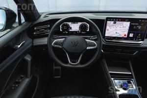 Pelēks Volkswagen Tiguan 2025 Ventspils, ar dzinēja tilpumu 1.50 L un nobraukumu 16 tūkst. km par 47500 €, foto 18 vietnē AUTOMOTO.COM.LV