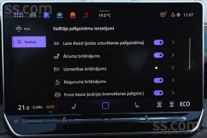 Pelēks Volkswagen Tiguan 2025 Ventspils, ar dzinēja tilpumu 1.50 L un nobraukumu 16 tūkst. km par 47500 €, foto 29 vietnē AUTOMOTO.COM.LV