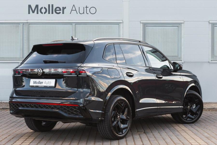 Pelēks Volkswagen Tiguan 2025 Ventspils, ar dzinēja tilpumu 1.50 L un nobraukumu 16 tūkst. km par 47500 €, foto 6 vietnē AUTOMOTO.COM.LV