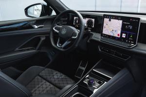 Pelēks Volkswagen Tiguan 2025 Ventspils, ar dzinēja tilpumu 1.50 L un nobraukumu 16 tūkst. km par 47500 €, foto 15 vietnē AUTOMOTO.COM.LV