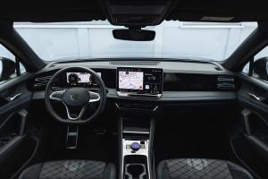 Pelēks Volkswagen Tiguan 2025 Ventspils, ar dzinēja tilpumu 1.50 L un nobraukumu 16 tūkst. km par 47500 €, foto 17 vietnē AUTOMOTO.COM.LV