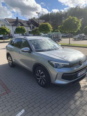 Pelēks Volkswagen Tiguan 2025 Birštonas, ar dzinēja tilpumu 1.50 L un nobraukumu 990 tūkst. km par 34900 €, foto 3 vietnē AUTOMOTO.COM.LV