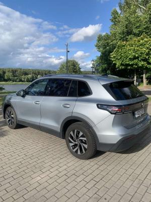 Pelēks Volkswagen Tiguan 2025 Birštonas, ar dzinēja tilpumu 1.50 L un nobraukumu 990 tūkst. km par 34900 €, foto 5 vietnē AUTOMOTO.COM.LV
