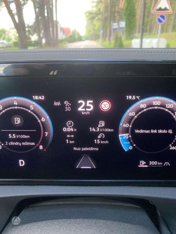 Pelēks Volkswagen Tiguan 2025 Birštonas, ar dzinēja tilpumu 1.50 L un nobraukumu 990 tūkst. km par 34900 €, foto 8 vietnē AUTOMOTO.COM.LV