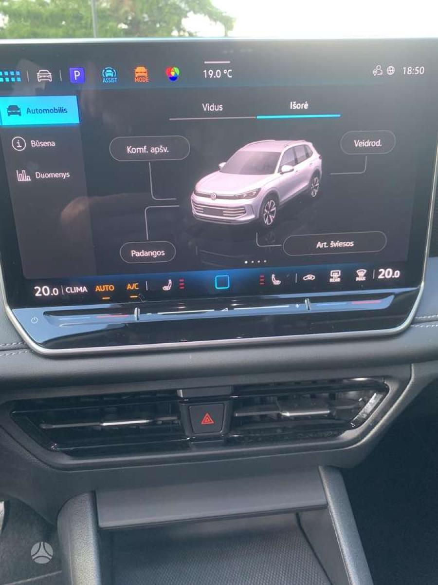 Pelēks Volkswagen Tiguan 2025 Birštonas, ar dzinēja tilpumu 1.50 L un nobraukumu 990 tūkst. km par 34900 €, foto 10 vietnē AUTOMOTO.COM.LV