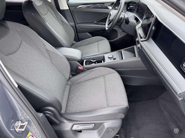 Grey Volkswagen Tiguan 2025 in Vilnius, with an engine capacity of 2.00 L and mileage of 64 thousand km for 35950 €, photo 7 on AUTOMOTO.COM.LV