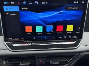 Pelēks Volkswagen Tiguan 2025 Viļņa, ar dzinēja tilpumu 2.00 L un nobraukumu 64 tūkst. km par 35950 €, foto 20 vietnē AUTOMOTO.COM.LV