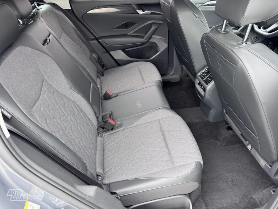 Pelēks Volkswagen Tiguan 2025 Avižieniai, ar dzinēja tilpumu 2.00 L un nobraukumu 64 tūkst. km par 35000 €, foto 9 vietnē AUTOMOTO.COM.LV