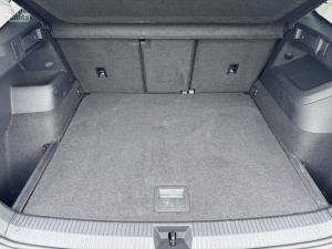 Pelēks Volkswagen Tiguan 2025 Avižieniai, ar dzinēja tilpumu 2.00 L un nobraukumu 64 tūkst. km par 35000 €, foto 10 vietnē AUTOMOTO.COM.LV