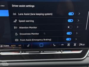 Pelēks Volkswagen Tiguan 2025 Avižieniai, ar dzinēja tilpumu 2.00 L un nobraukumu 64 tūkst. km par 35000 €, foto 24 vietnē AUTOMOTO.COM.LV