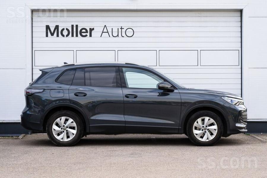 Grey Volkswagen Tiguan 2025 in Riga, with an engine capacity of 1.50 L and mileage of 30 thousand km for 30950 €, photo 6 on AUTOMOTO.COM.LV