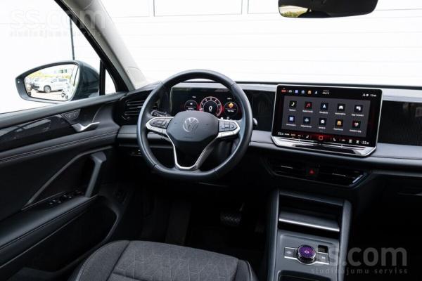 Pelēks Volkswagen Tiguan 2025 Rīga, ar dzinēja tilpumu 1.50 L un nobraukumu 30 tūkst. km par 31950 €, foto 9 vietnē AUTOMOTO.COM.LV