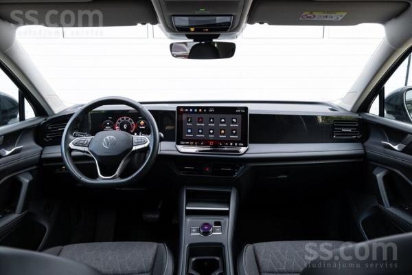 Pelēks Volkswagen Tiguan 2025 Rīga, ar dzinēja tilpumu 1.50 L un nobraukumu 30 tūkst. km par 31950 €, foto 10 vietnē AUTOMOTO.COM.LV