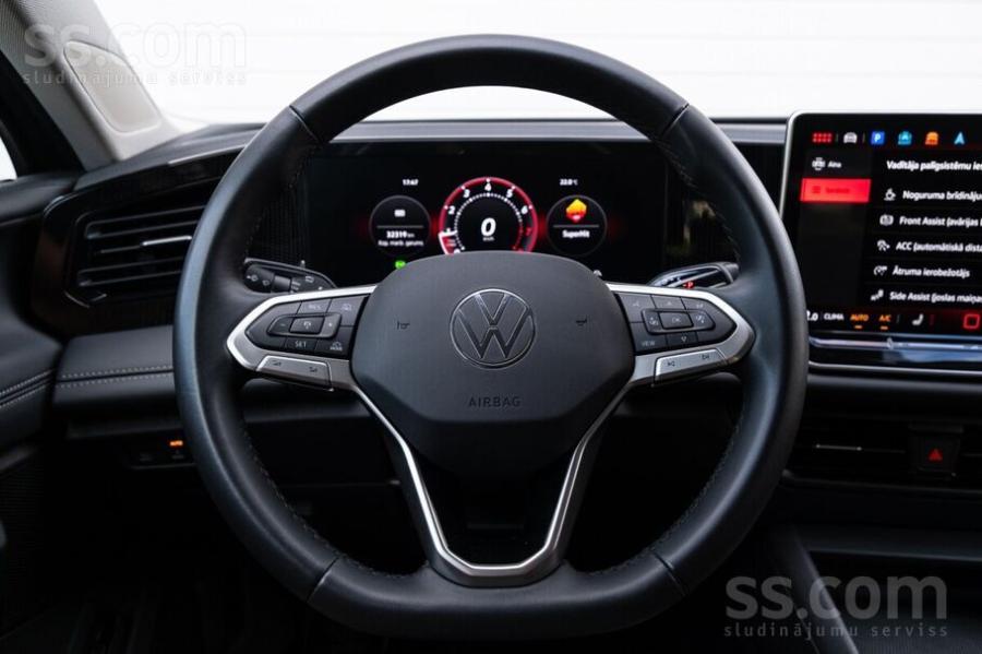 Grey Volkswagen Tiguan 2025 in Riga, with an engine capacity of 1.50 L and mileage of 30 thousand km for 30950 €, photo 24 on AUTOMOTO.COM.LV