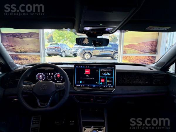 Grey Volkswagen Tiguan 2026 in Valmiera, with an engine capacity of 1.50 L and mileage of 8 thousand km for 49400 €, photo 9 on AUTOMOTO.COM.LV