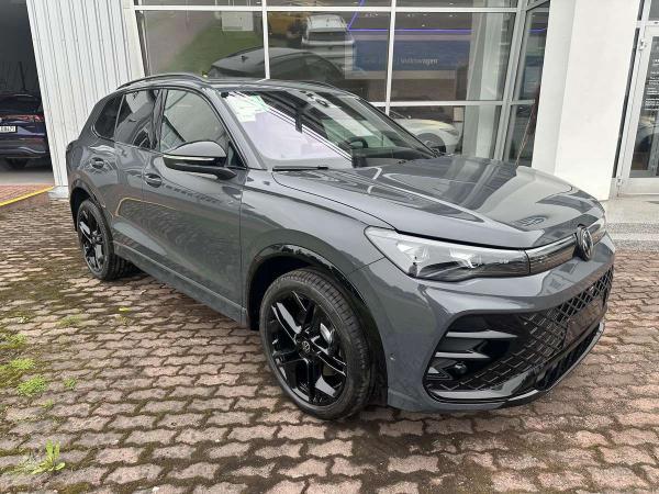 Grey Volkswagen Tiguan 2026 in Panevezys, with an engine capacity of 1.98 L and mileage of 0 thousand km for 51600 €, photo 5 on AUTOMOTO.COM.LV