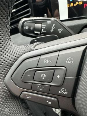 Grey Volkswagen Tiguan 2026 in Panevezys, with an engine capacity of 1.98 L and mileage of 0 thousand km for 51600 €, photo 17 on AUTOMOTO.COM.LV