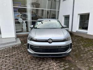 Pelēks Volkswagen Tiguan 2026 Panevēža, ar dzinēja tilpumu 1.50 L un nobraukumu 0 tūkst. km par 33500 €, foto 3 vietnē AUTOMOTO.COM.LV