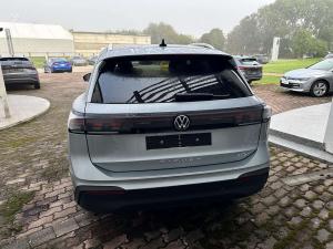 Pelēks Volkswagen Tiguan 2026 Panevēža, ar dzinēja tilpumu 1.50 L un nobraukumu 0 tūkst. km par 33500 €, foto 6 vietnē AUTOMOTO.COM.LV