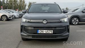 Серый Фольксваген Тигуан 2026 в Рига, объемом двигателя 1.50 л и пробегом 16 тыс. км за 33000 €, фото 3 на AUTOMOTO.COM.LV