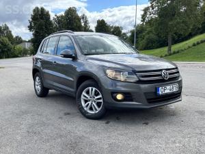 Grey Volkswagen Tiguan 2013 in Tukums, with an engine capacity of 2.00 L and mileage of 0 thousand km for 5300 €, photo  on AUTOMOTO.COM.LV