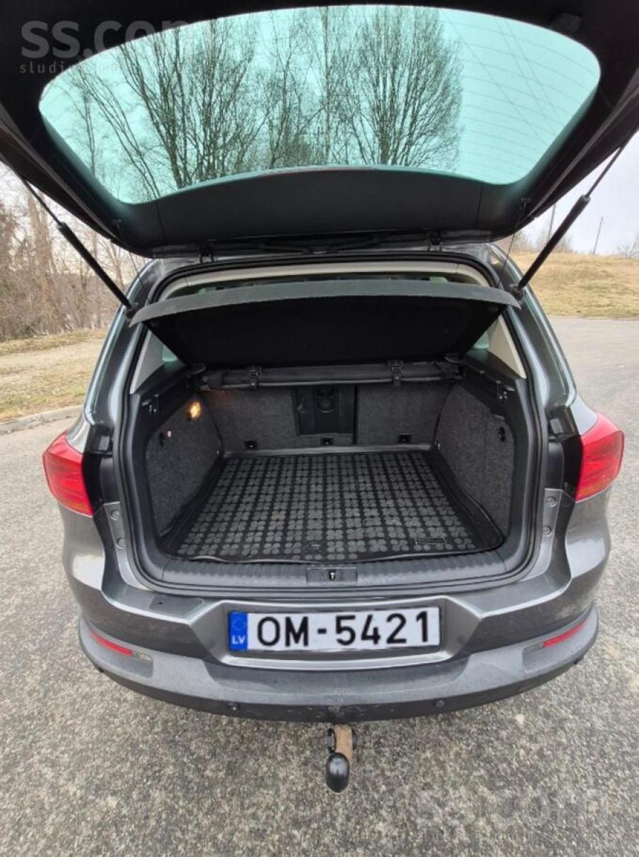 Pelēks Volkswagen Tiguan 2015 Saldus, ar dzinēja tilpumu 2.00 L un nobraukumu 316 tūkst. km par 9600 €, foto 6 vietnē AUTOMOTO.COM.LV
