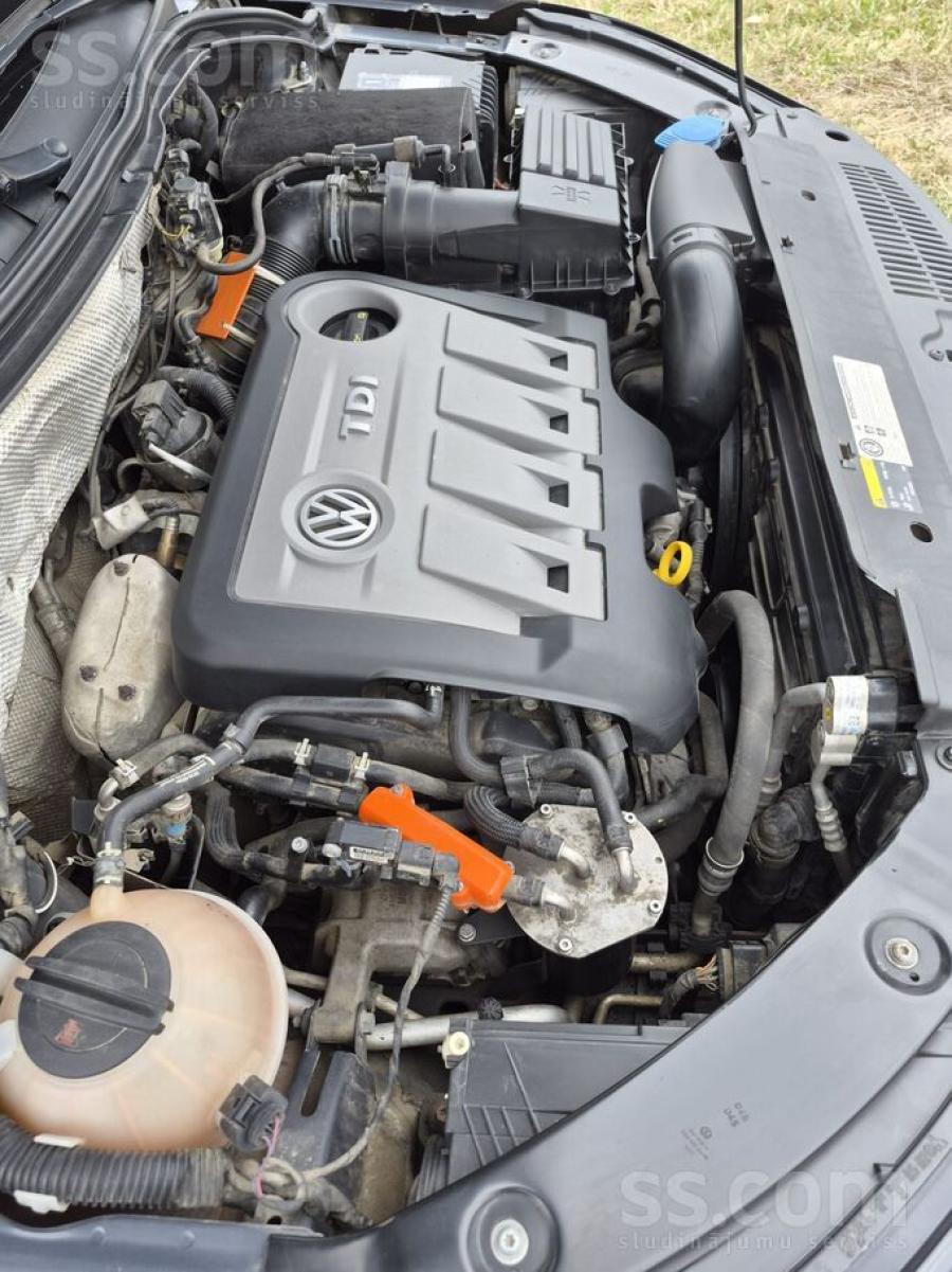 Pelēks Volkswagen Tiguan 2015 Saldus, ar dzinēja tilpumu 2.00 L un nobraukumu 316 tūkst. km par 9600 €, foto 7 vietnē AUTOMOTO.COM.LV