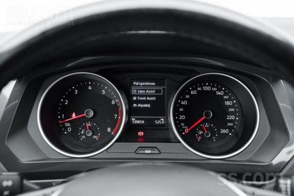 Pelēks Volkswagen Tiguan 2017 Rīga, ar dzinēja tilpumu 1.40 L un nobraukumu 140 tūkst. km par 14950 €, foto 11 vietnē AUTOMOTO.COM.LV