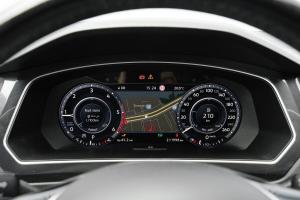 Pelēks Volkswagen Tiguan 2017 Rīga, ar dzinēja tilpumu 2.00 L un nobraukumu 211 tūkst. km par 13850 €, foto 11 vietnē AUTOMOTO.COM.LV