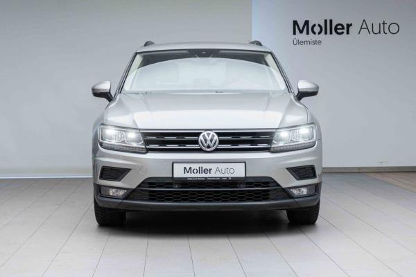 Pelēks Volkswagen Tiguan 2018 Peetri, ar dzinēja tilpumu 1.40 L un nobraukumu 162 tūkst. km par 17250 €, foto 3 vietnē AUTOMOTO.COM.LV